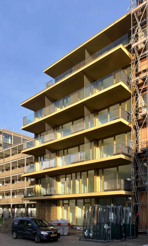HighEnd voorbeeld project rainproof Amsterdam – BNB architecten